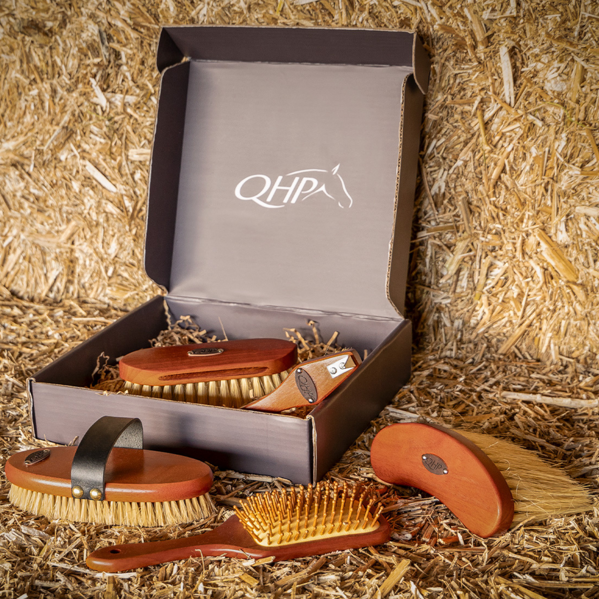 QHP Royal 5 Piece Grooming Brush Set – The Tack Shop Singapore